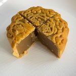 🥮 Mooncake emoji Meaning | Dictionary.com